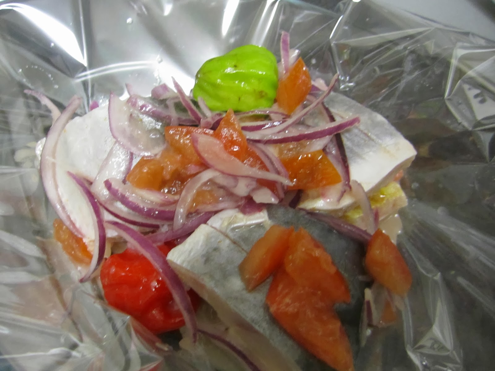 Liboké Ngolo ; Poisson chat en papillote ~ Saveurs d'ici à Mbuji-Mayi